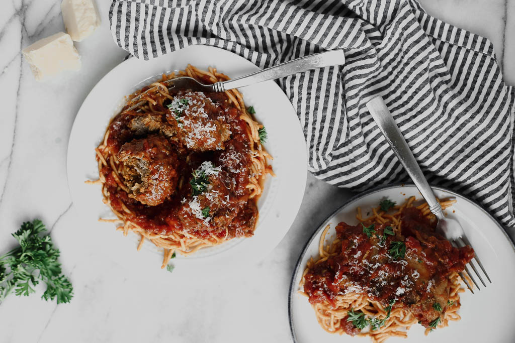 Sicilian Spaghetti and Meatballs - The Hungary Buddha Eats the World