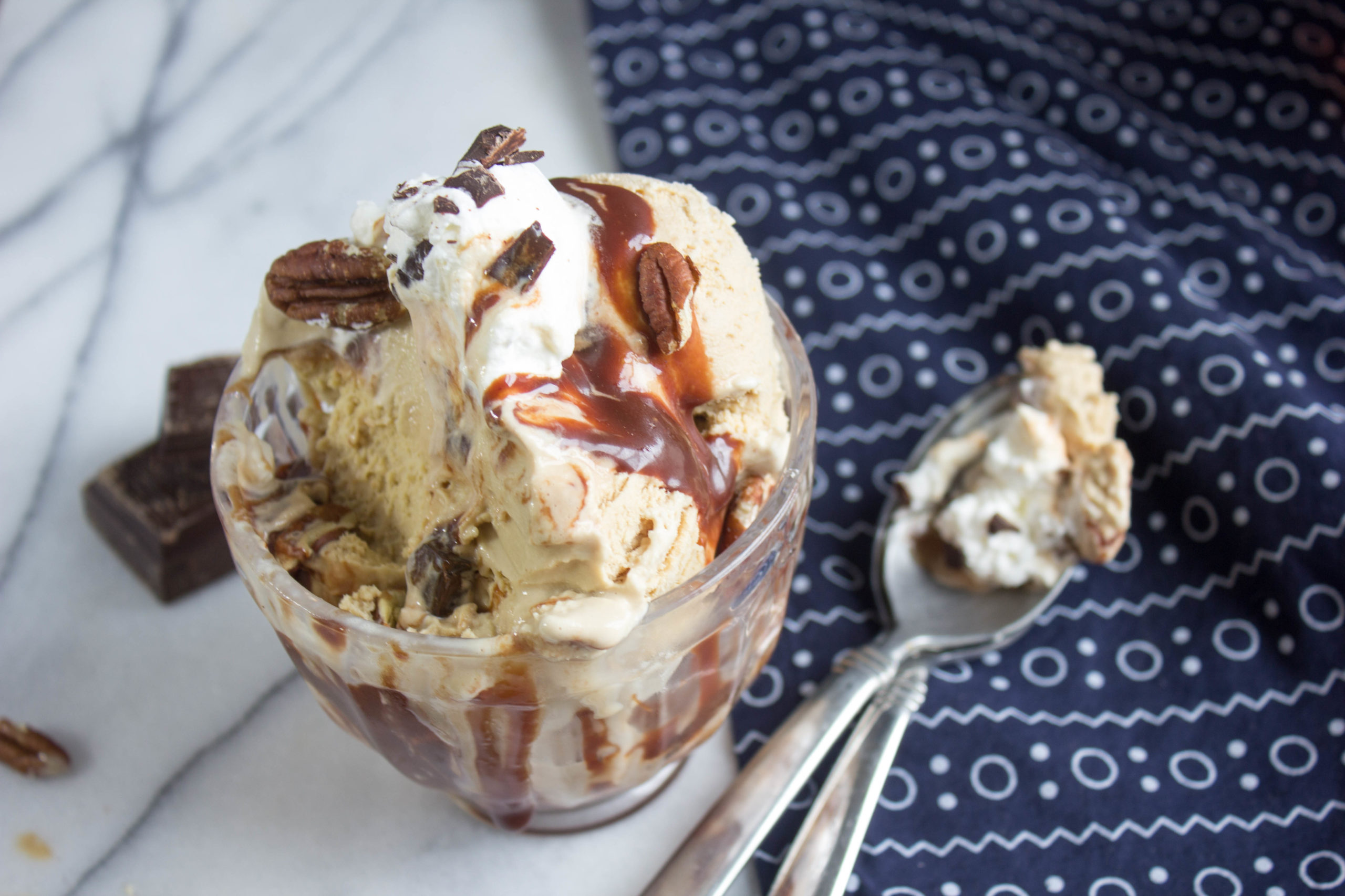 Pecan Mud Pie Sundaes