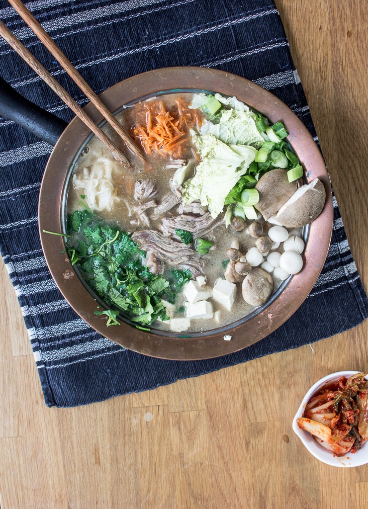 Korean Bulgogi Stew (Bulgogi Jungol) - The Hungary Buddha Eats the World