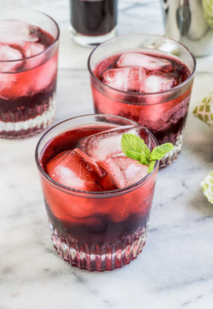 Loganberry Cocktail - The Hungary Buddha Eats the World